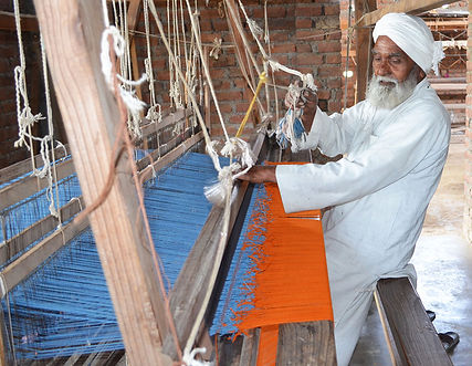 Handmade Shawls Stoles Scarves Pashminas By Himalayan Weavers